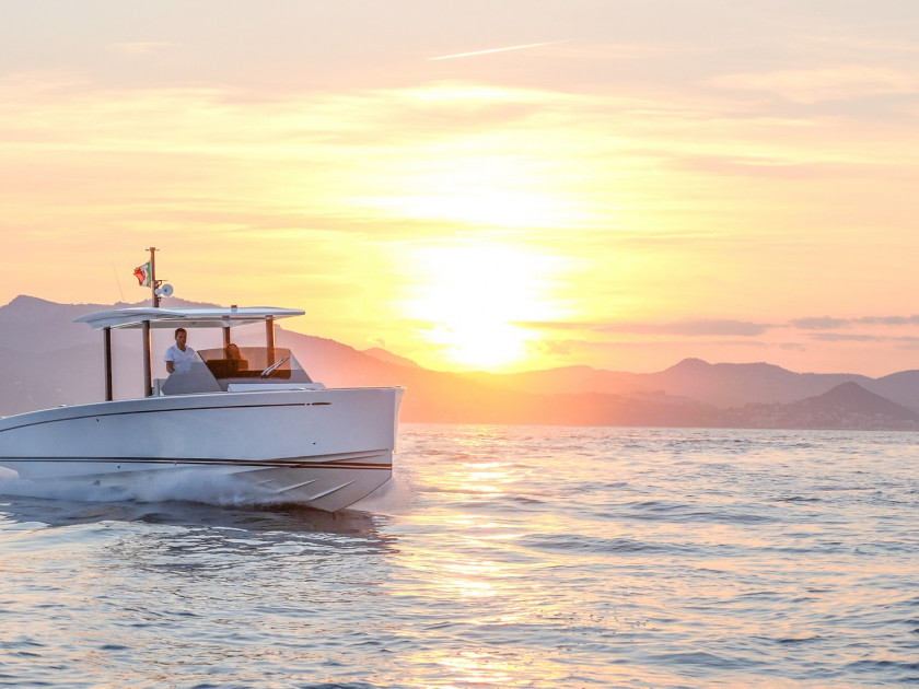 Swan Shadow, the first powerboat tender built by Nautor Swan